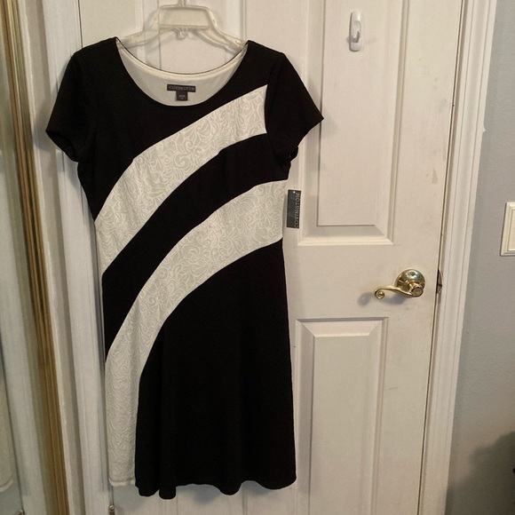 Covington | Dresses | Lovely Black And White Dress By Covington | Poshmark